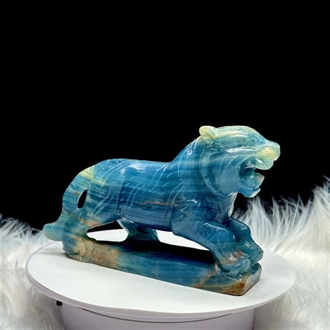 Blue Onyx Tiger Carving Hand Carved Blue Onyx Crystal Tiger 1kg