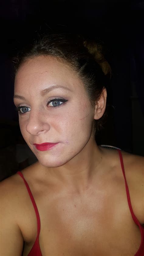 Yarnandbeauty Quick Easy Naked Palette Tutorial Great For Any Skin Tone