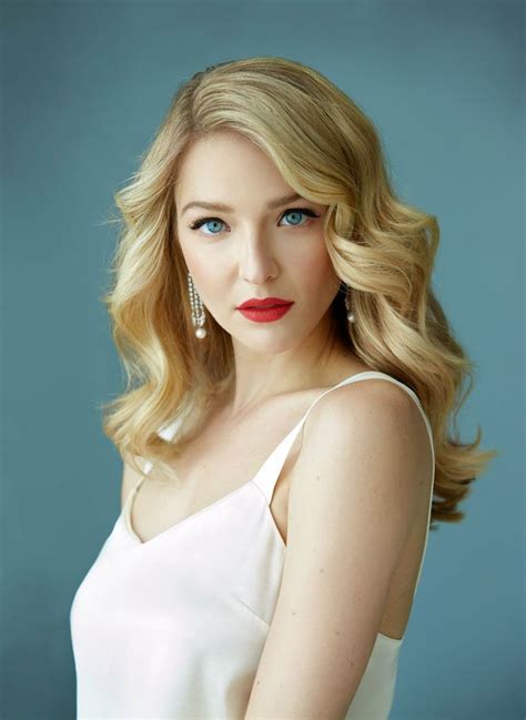 Bridal Beauty 5 Trendy Wedding Hair And Makeup Looks Wedding Hair