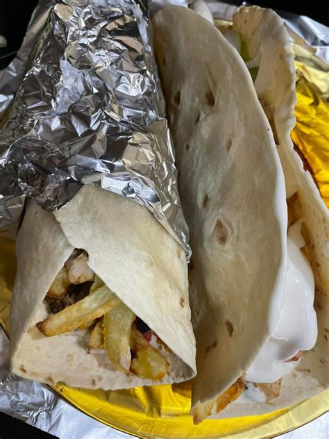 Домашен дюнер Насладете се на вкусния домашен дюнер