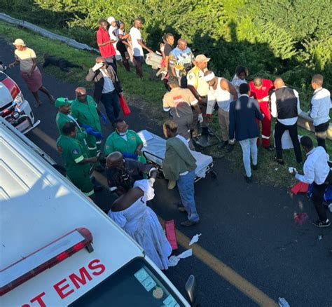 Church Members Die In Road Crash On N2 After Bus Tyre Bursts