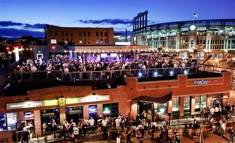 Downtown Denver Nightlife Downtown Denver Colorado At Night With