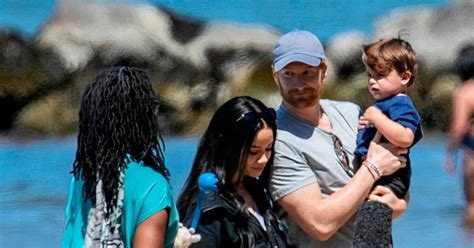 Prince Harry And Meghan Markles Beach Clip With Archie To Be Recreated