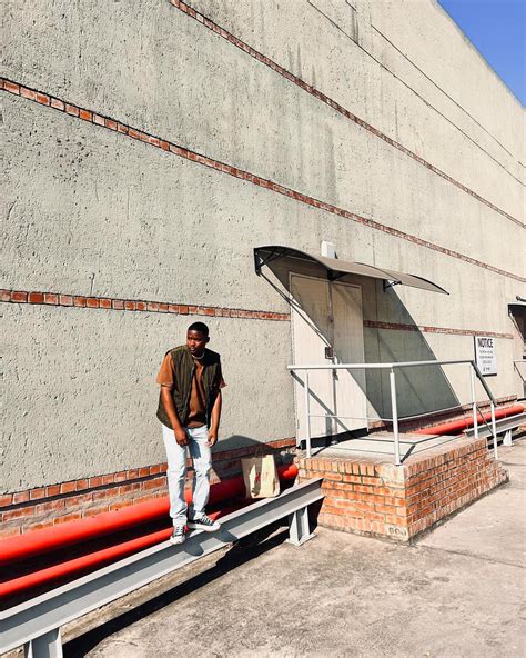 Tswarelo M🇿🇦 Tswarelo 77 • Instagram Photos And Videos