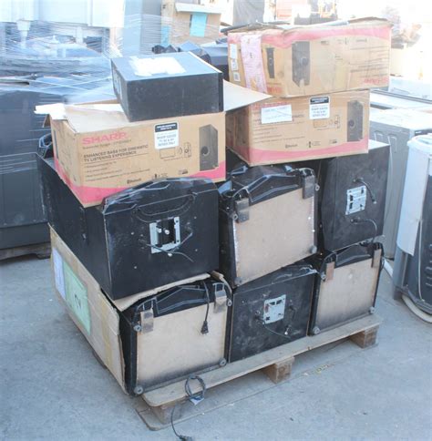 Subwoofer System And Speaker 1 Pallet Subwoofer System And Speaker 1 Pallet Hmr Shop N Bid
