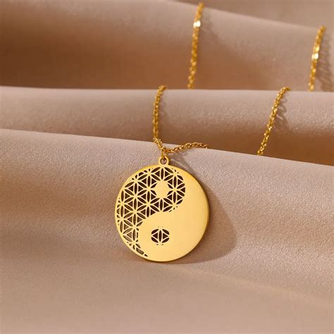 Yin Yang Necklace Dalmory