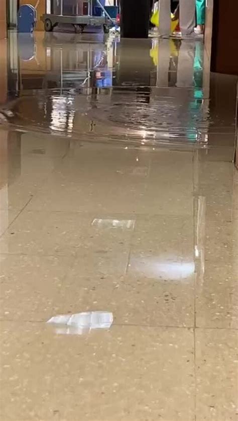 Se Inunda La Quinta Planta Del Hospital Universitario De Badajoz Hoy
