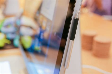 Sprout By Hp Blends Windows 8 Pc Projector And 3d Scanner Pictures