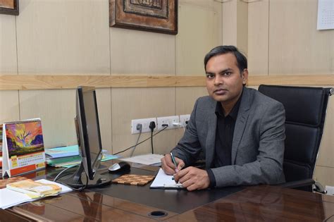 Dr Arun Gupta Interventional Radiologist Delhi