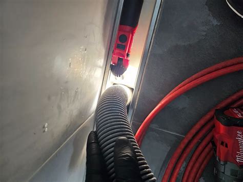 화장실 바닥 배수구 막힘 욕실바닥에 물이 잘 안내려간다면 경상남도 김해시 관동동 비즈프로필