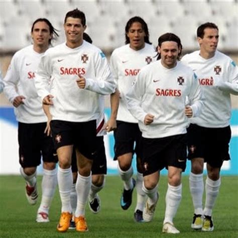 عالم الكورة Youtube