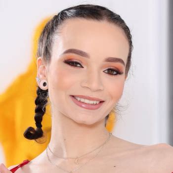 Cheemsporno Baile erótico a cambio de un aumento Selina Imai