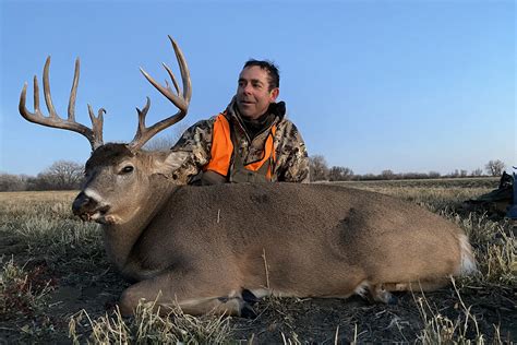 The Case For Ditching Your Treestand And Hunting From The Ground Gon Forum