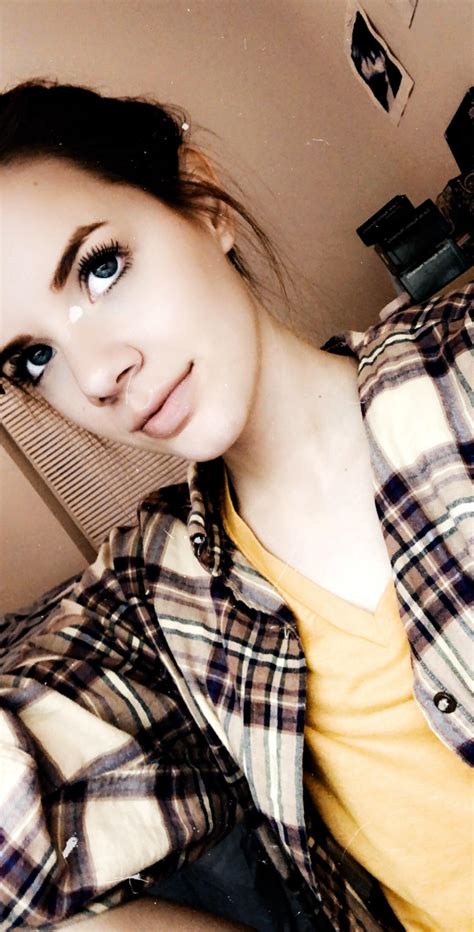 F18 R Selfie