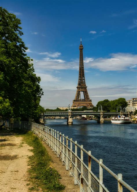 파리의 센 강에서 본 에펠탑 전망 · 무료 스톡 사진