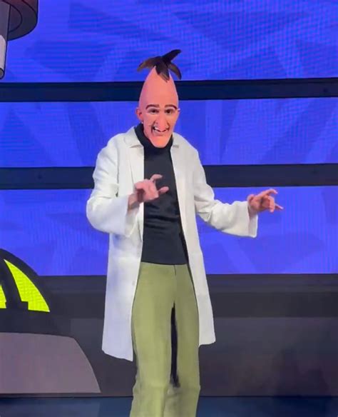 Le Dr Doofenshmirtz Arrive Aux Soirées Oogie Boogie Bash Disneyphile