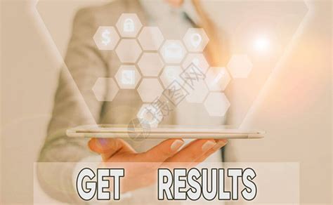 概念手写显示获取结果由其他事物引起或产生的概念意义后果结年轻人在扩音器浮动圆形语高清图片下载 正版图片504484500 摄图网