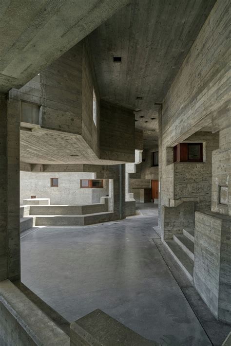 Brutalist Movement Utilitarian Modernism In The History Of Interior Design Architecture — The