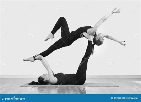 Two Slim Girls Are Doing Yoga Stock Image Image Of Couple Body