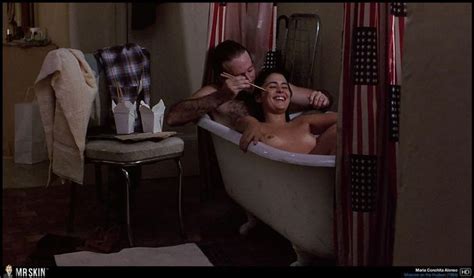 Nude On Hulu Love And Other Drugs Take This Waltz Unfaithful And More 8 17 23