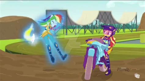 Rainbow Dash Transforming By Gouhlsrule On Deviantart