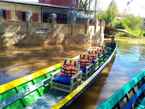 အင်းလေး စက်လှေအဌား ဝန်ဆောင်မူ့ လုပ်ငန်း