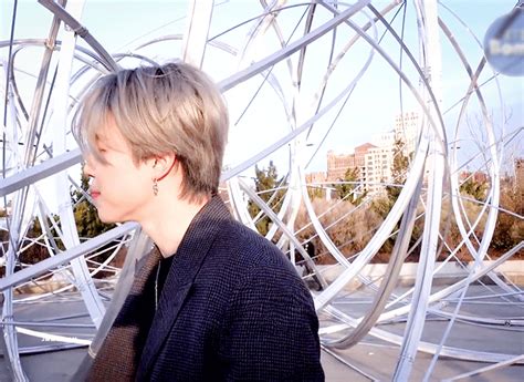2020 Bts Connect Brooklyn Bridge Park Antony Gormley Exhibition