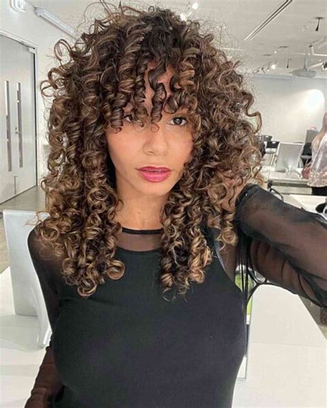 Best Ways To Pair Curly Hair With Bangs