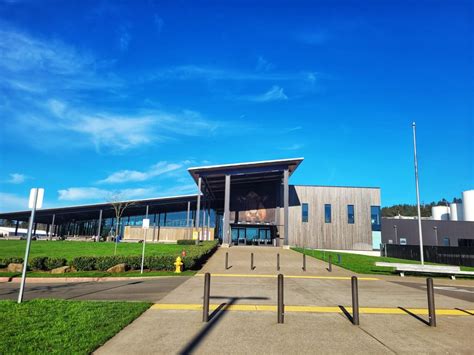 Tillamook Creamery Review The Best Free Thing To Do On The Oregon Coast