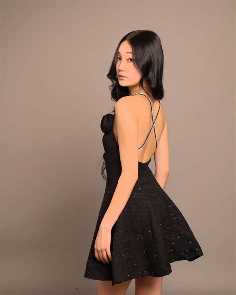 Монгол уран бичлэг Added A New Photo Монгол уран бичлэг