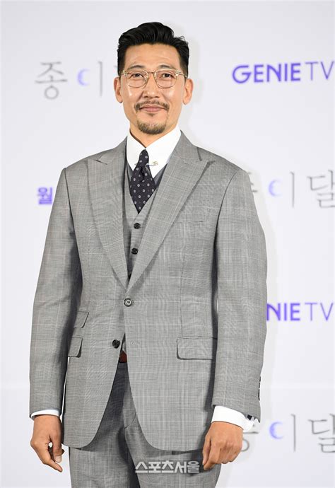 ‘중후한 중년 종이달 배우 공정환[포토]