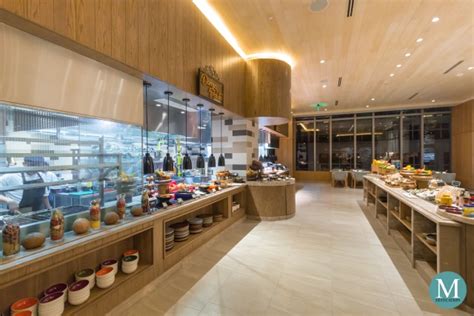 Dinner Buffet At Kusina Sea Kitchens Hilton Manila
