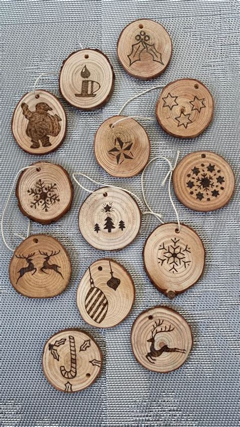 5 Pack Mixed Log Slices With Christmas Theme Images Etsy Uk Wood Burn Designs Wood Burning