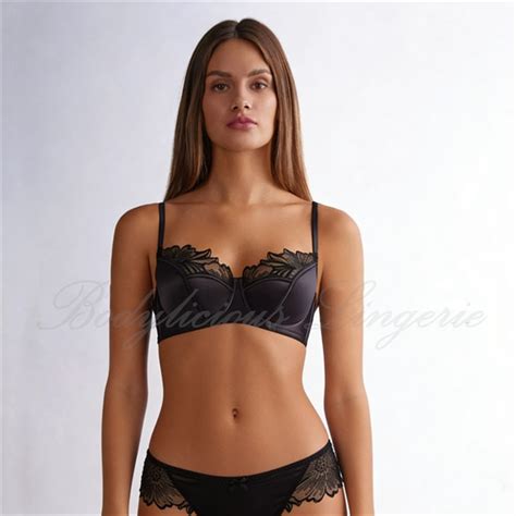 C Cupnylon Floral Lace Underwire Bra Set