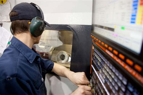 Cnc Machining Knowledge Overcoming The Manufacturing Talent Crunch