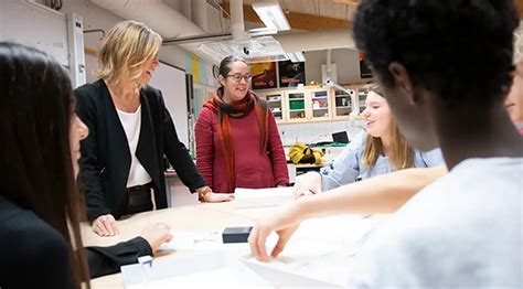 Почему разговорные клубы онлайн эффективны для изучения английского