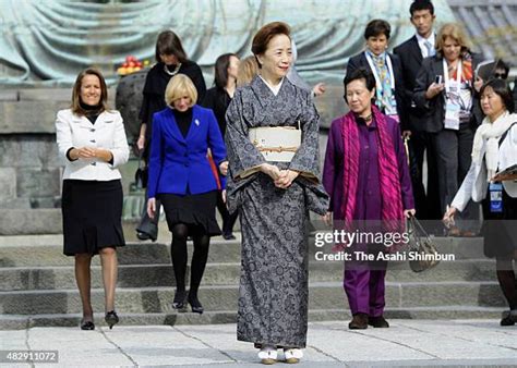 Nobuko Kan Photos And Premium High Res Pictures Getty Images