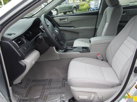 Ash Interior 2016 Toyota Camry Hybrid Le Photo 107622580
