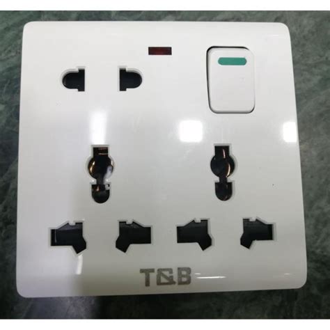 Electric 8 Pin Wall Multi Socket With Indicator Bd