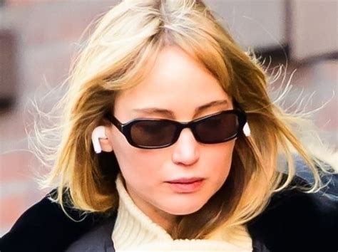Jennifer Lawrence And Robert Pattinson Did Humiliating Thing To Prep