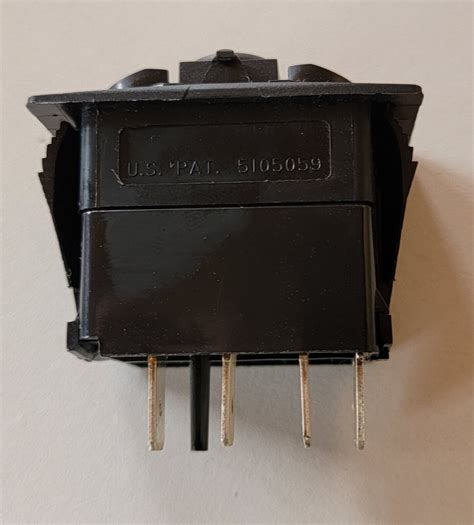 Carling V6d1 Onoffon 20a 12v Rocker Switch 1x Clear Indicator Rv Bus New Ebay