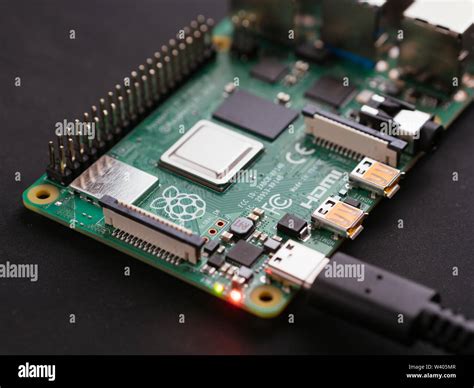 Raspberry Pi Model B Hi Res Stock Photography And Images Alamy