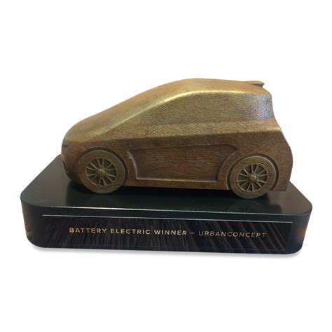 3d Printed Trophy Custom Awards And Custom Trophies Bennett Awards