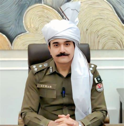 اسلام آباد پولیس نے شہریوں کی سہولت کے لیے ڈرائیونگ لرنر پرمٹ کا نظام