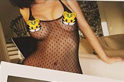 Kylie Jenner Posted A Photo So Explicit She Took It Down Immediately Photo