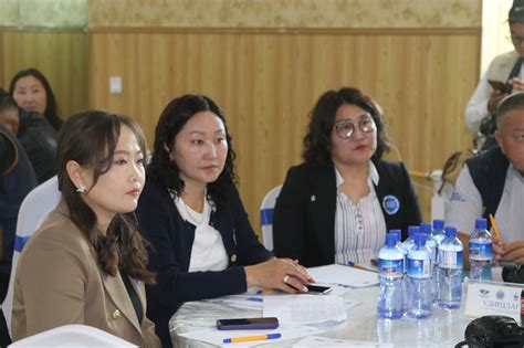 “Хүрээлэн буй орчны эсрэг гэмт хэргээс урьдчилан сэргийлэх боломж амжилт” сэдэвт зөвлөгөөнийг