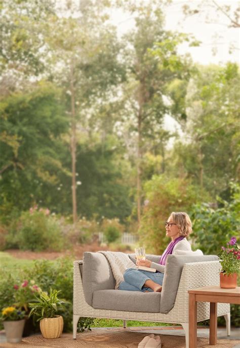 How Does Fruzaqla® Fruquintinib Work