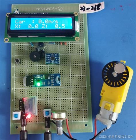 基于51单片机智能汽车侧翻倾倒陀螺仪霍尔测速报警蓝牙设计23 304车辆防侧翻报警 Csdn博客