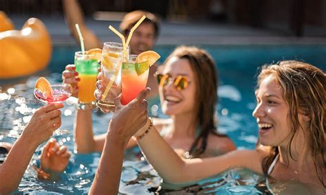 The Best Time To Go To Isla Mujeres Guide For New Visitors