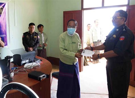 မိုင်းယန်းမြို့၌ Biometric အချက်အလက်ကောက်ယူခြင်းနှင့် Uid နံပါတ်ထုတ်ပေးခြင်းလုပ်ငန်းများ စတင
